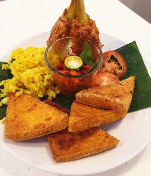 Nasi Campur, the wonder of Indonesian Cuisine - Palate Sensations ...